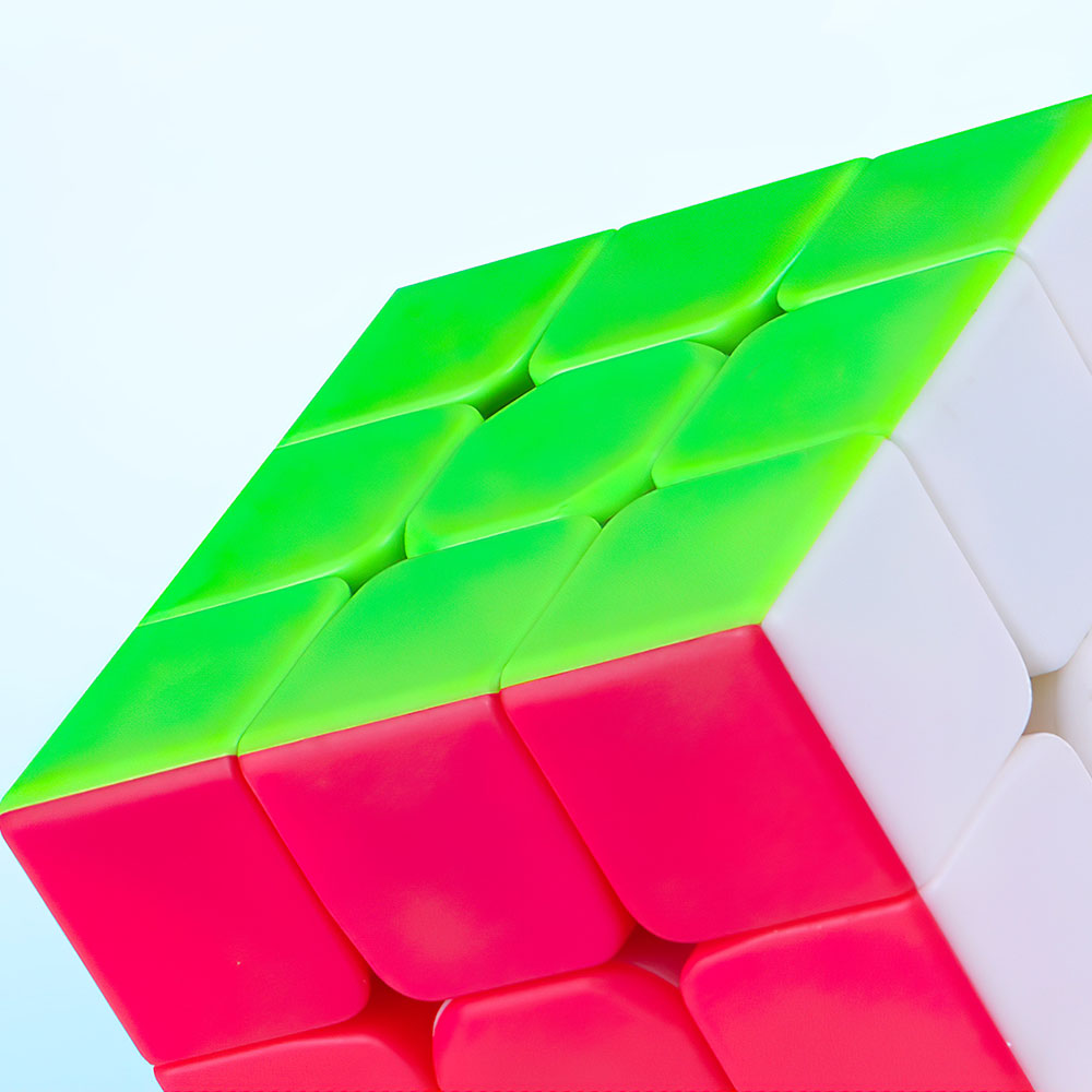 Rubik’s Cube 3x3 QiYi Warrior S Stickerless & Cube Store